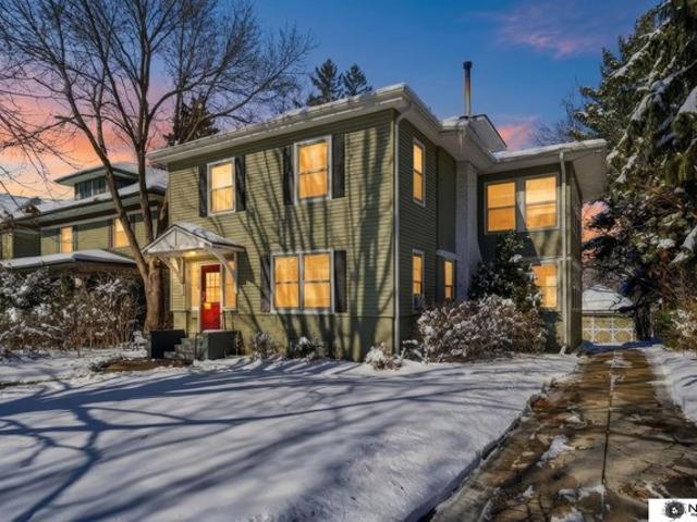 2224 A St, Lincoln, NE 68502