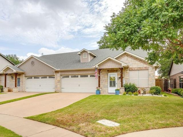 2224 Cobblestone Ct, Granbury, TX 76049