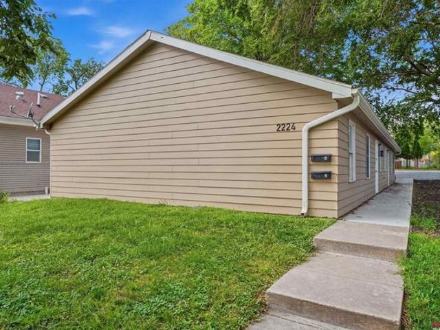 2224 Dudley St, Lincoln, NE 68503