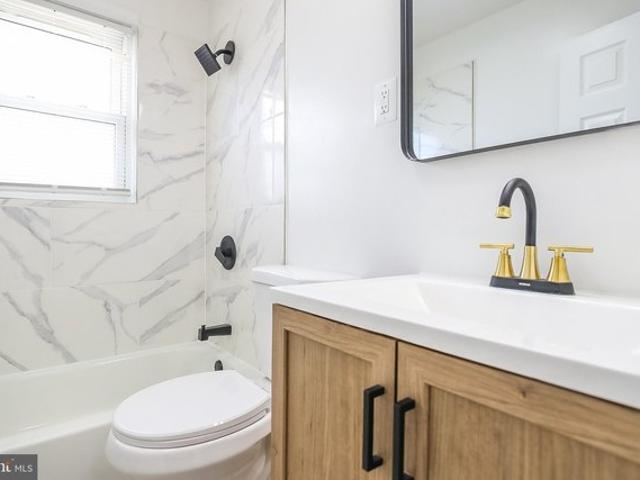 2224 Graythorn Rd, Baltimore, MD 21220