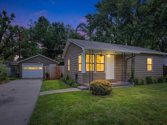 2224 Green Ave, Manhattan, KS 66502