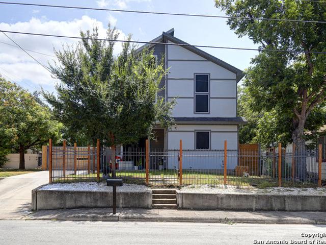 2224 Hicks Ave