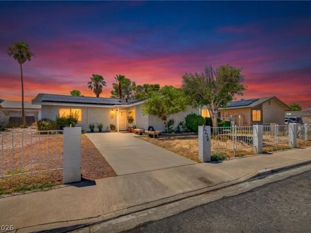 2224 LA Sombra St, Las Vegas, NV 89108