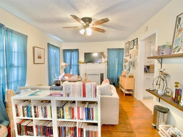 2224 Live Oak Avenue