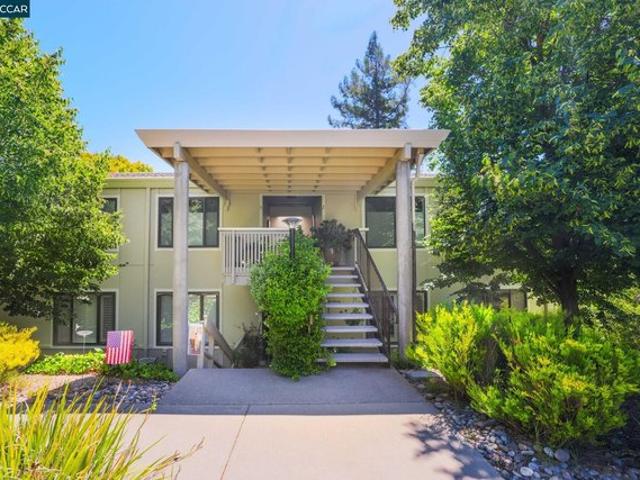 2224 Pine Knoll Dr Unit 8, Walnut Creek, CA 94595