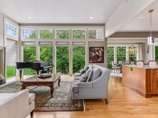 2224 Portico Green