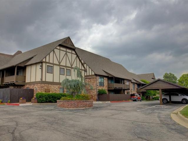 2224 S Boston Ave E Unit 224, Tulsa, OK 74114