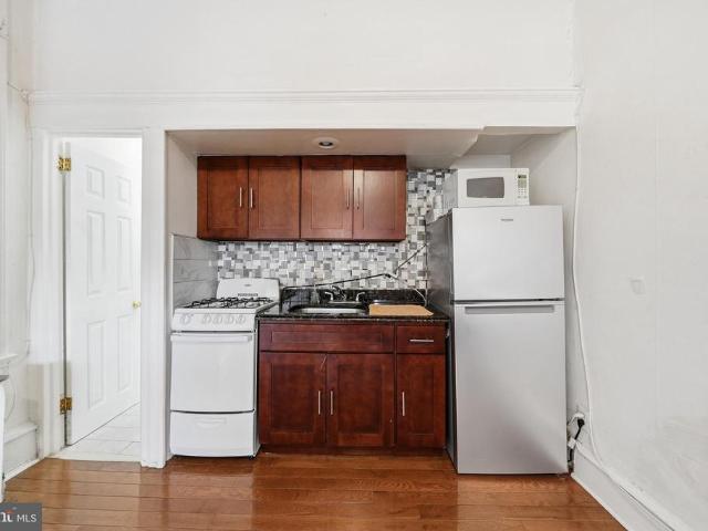 2224 S Broad Street # 1ST FL FRONT