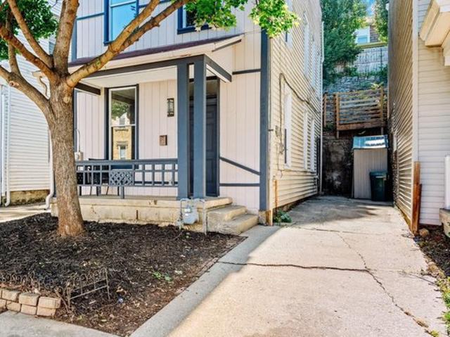 2224 Victor St, Cincinnati, OH 45219