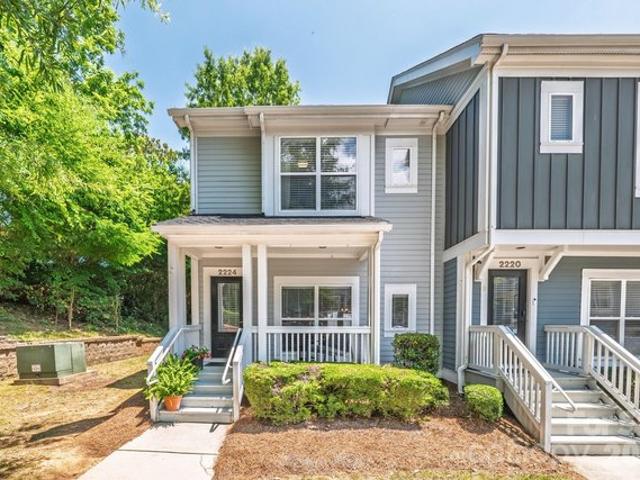2224 Vision Dr, Charlotte, NC 28203