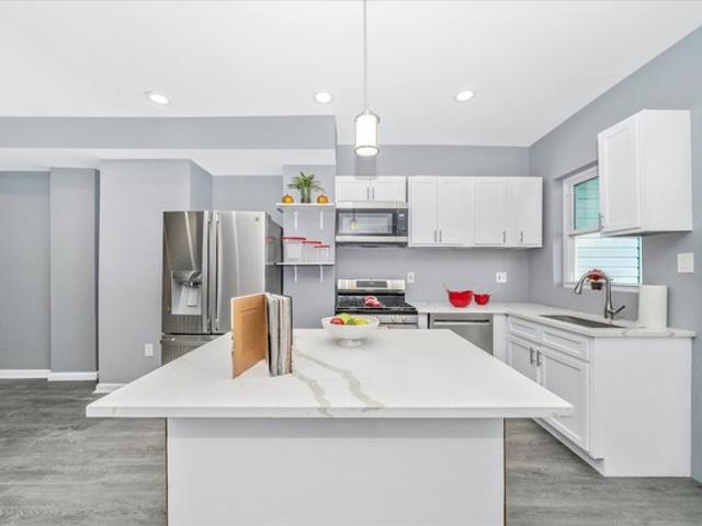 2224 W Fayette St, Baltimore, MD 21223