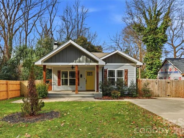 2224 Weyland Ave, Charlotte, NC 28208