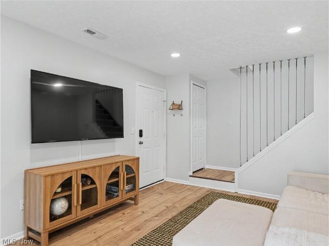 22252 Center Ridge Road