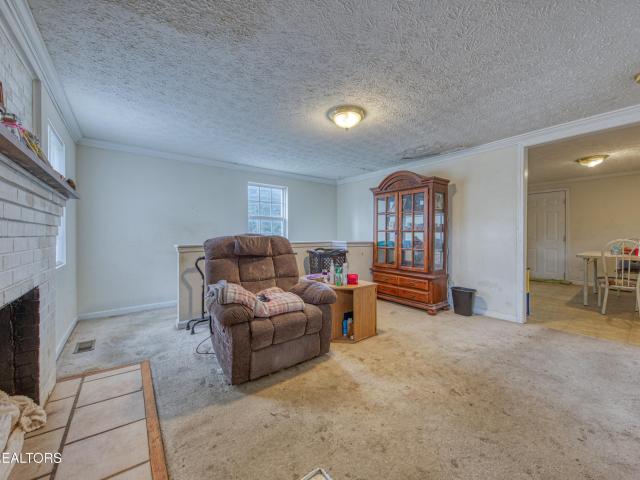 2225 NW Madison Rd