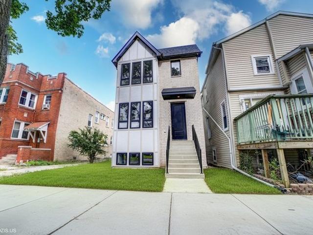 2225 N Tripp Ave, Chicago, IL 60639