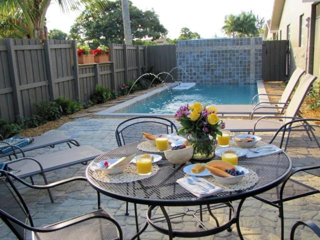 2225 NE 14th Ave, Fort Lauderdale, FL 33305 | MLS #F10545 | Compass