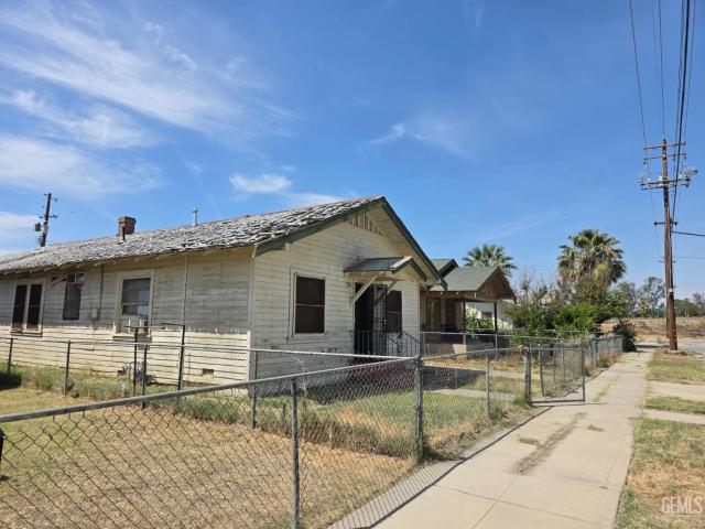 2225 O Street