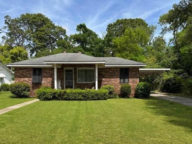2225 Oriole St, Brunswick, GA 31520