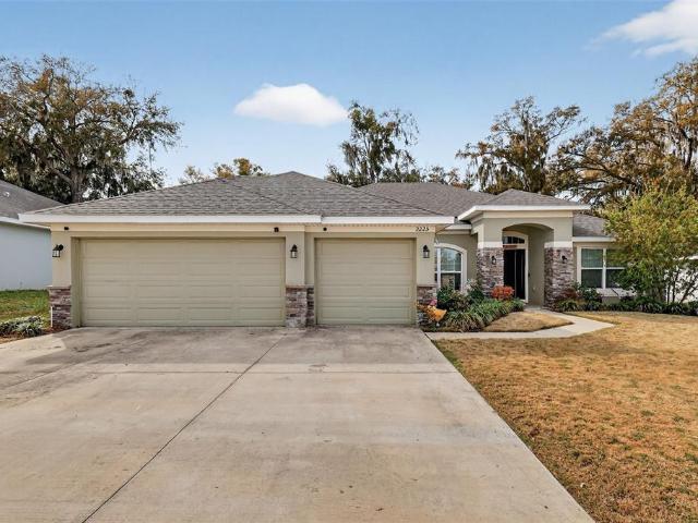 2225 Angel Fish Loop, Leesburg, FL 34748 | MLS #G5107 | Compass