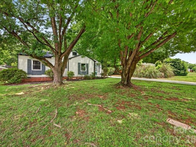 2225 Ashley Road