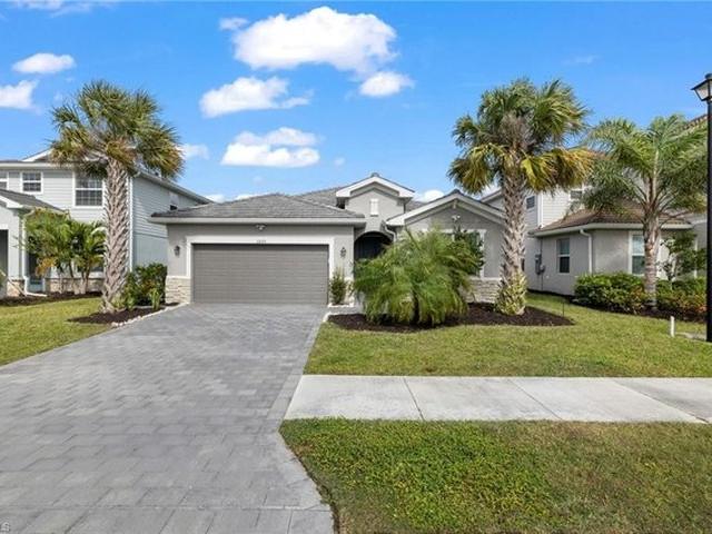 2225 Cara Way, Naples, FL 34120