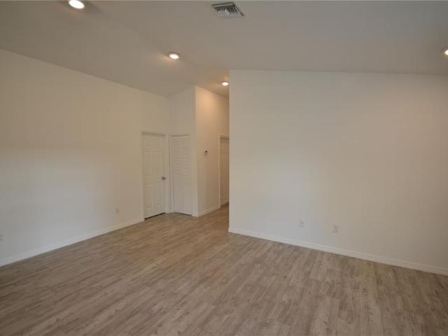 2225 Carver Ave, Fort Myers, FL 33916 | MLS #O6416