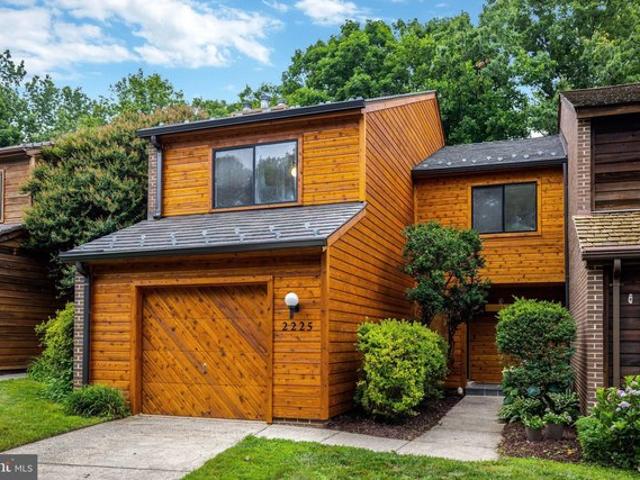2225 Cedar Cove Ct, Reston, VA 20191
