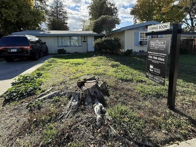 2225 Huron Dr, Concord, CA 94519