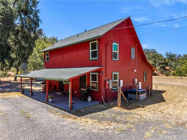 2225 Ladder Ridge Road