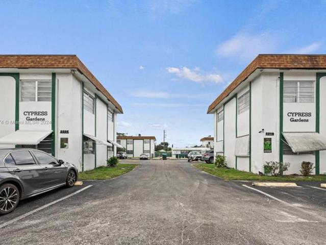 2225 Polk St #4A, Hollywood, FL 33020