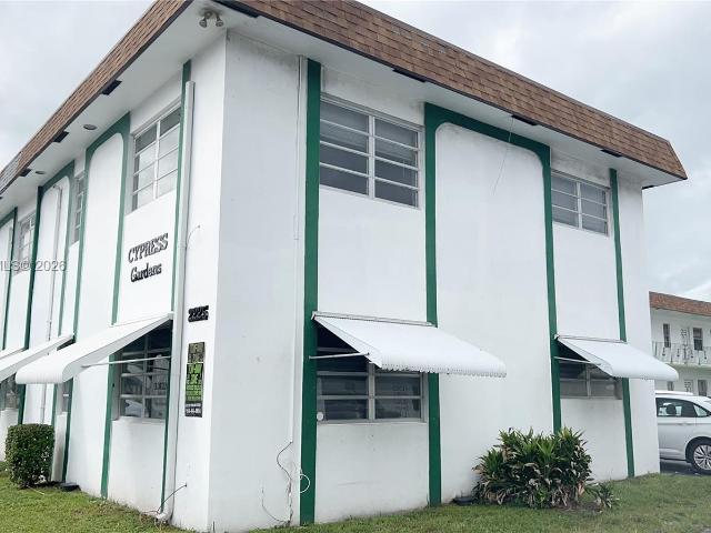 2225 Polk St, Unit 6B, Hollywood, FL 33020 | MLS #A11998 | Compass