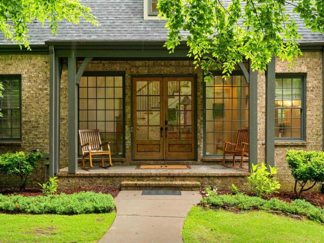 2225 Sterlingwood Drive