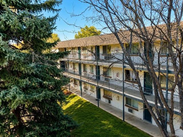 2225 S Jasmine St Unit 302, Denver, CO 80222