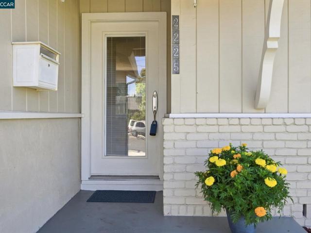 2225 Saint George Drive