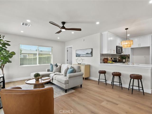 2225 Santa Anita