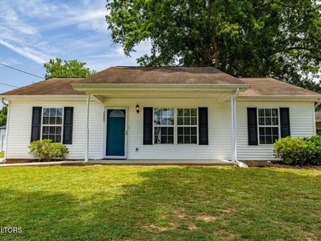 2225 Tuckaleechee Pike, Maryville, TN 37803