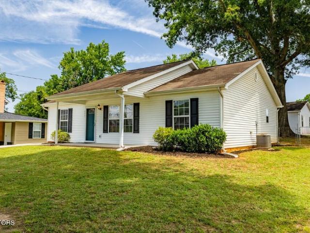 2225 Tuckaleechee Pike