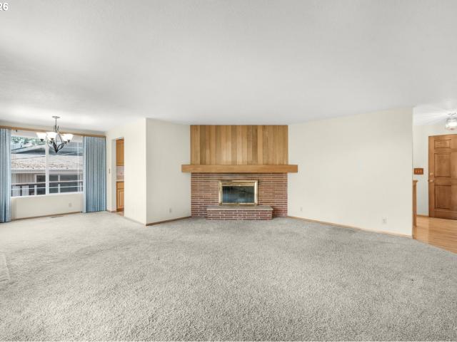 2225 W 28TH AVE