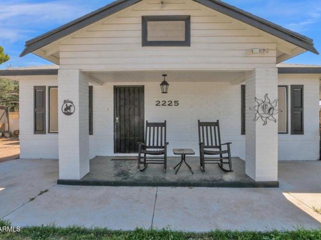 2225 W Morten Ave Unit 3, Phoenix, AZ 85021