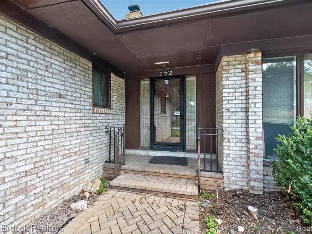 22262 Chatsford Circuit Street
