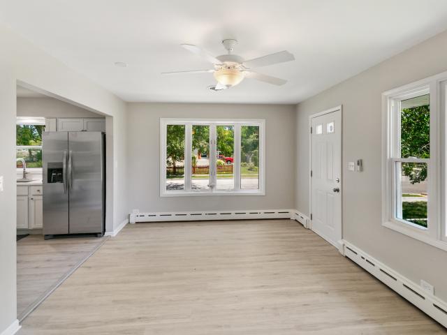 2226 Marshall Parkway