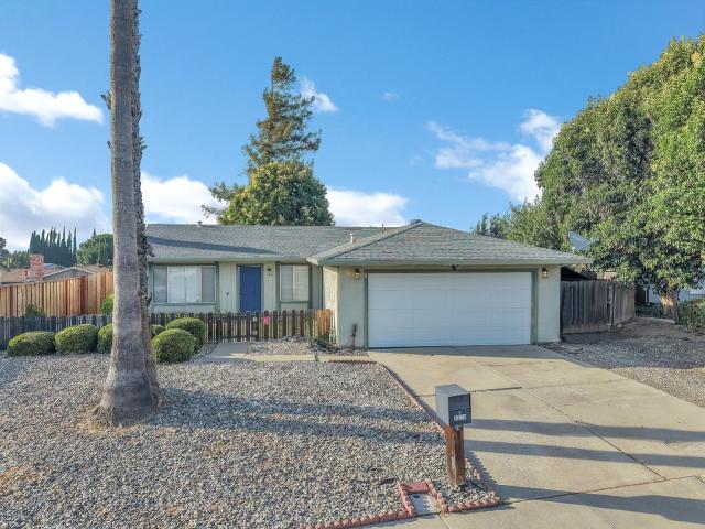 2226 Meredith Way