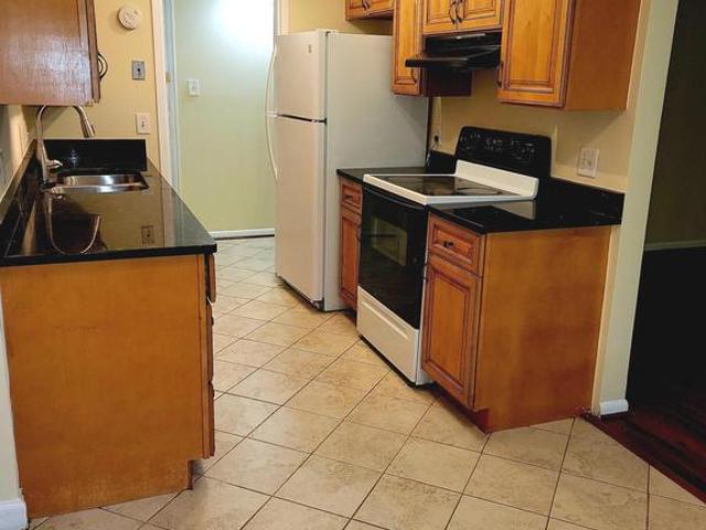 2226 Castle Rock Square # 1B