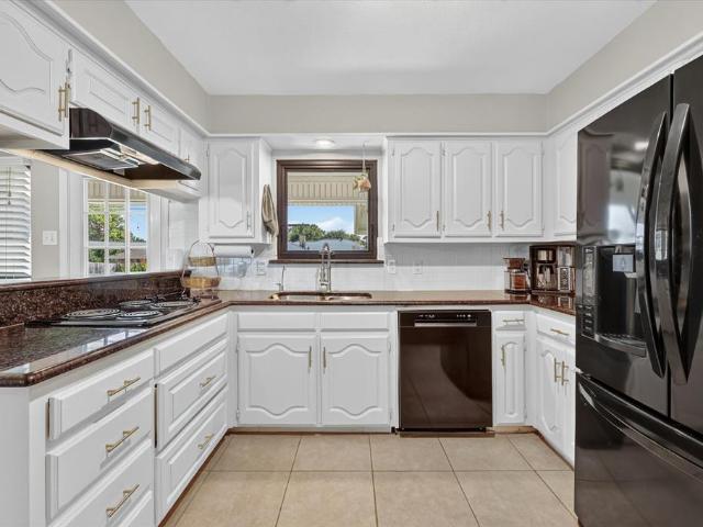 2226 Carmel Drive