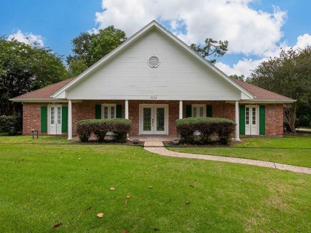 2226 Chasse Bend St, Orange, TX 77632