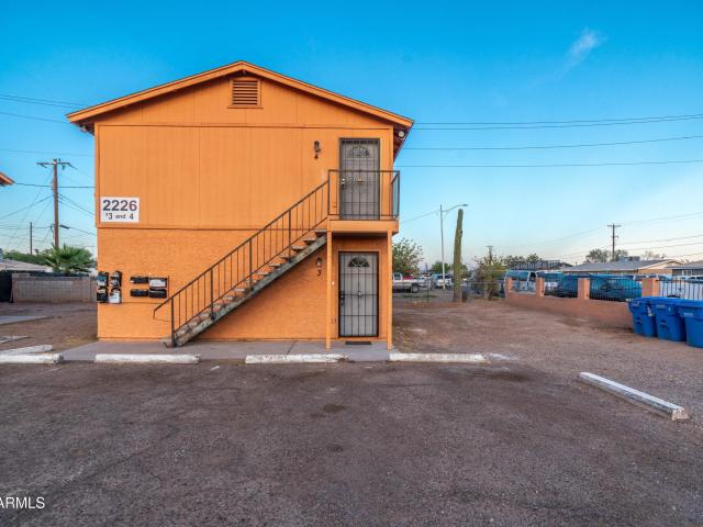 2226 E Pueblo Ave, Unit 4, Phoenix, AZ 85040 | MLS #6942 | Compass