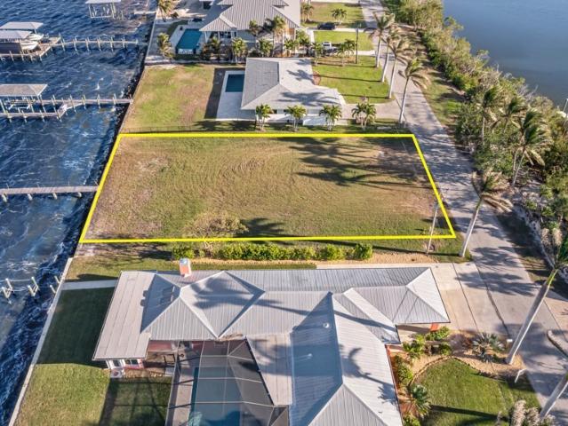 2226 Eighth Ave, St. James City, FL 33956 | MLS #224100 | Compass