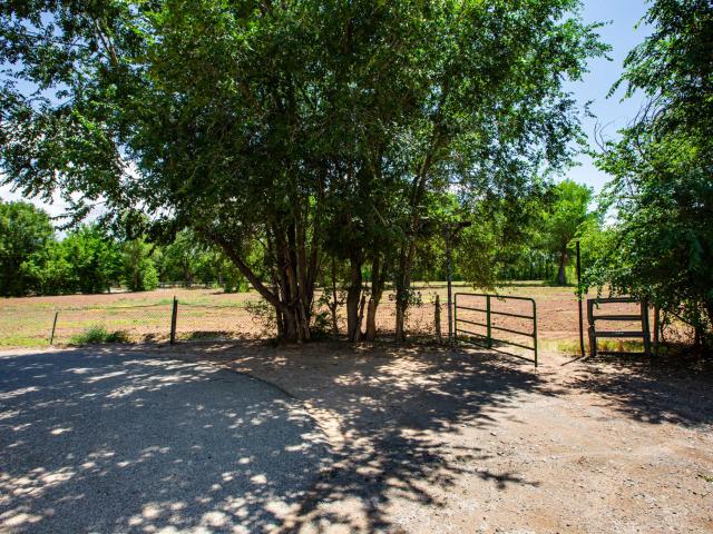 2226 Paul Road SW