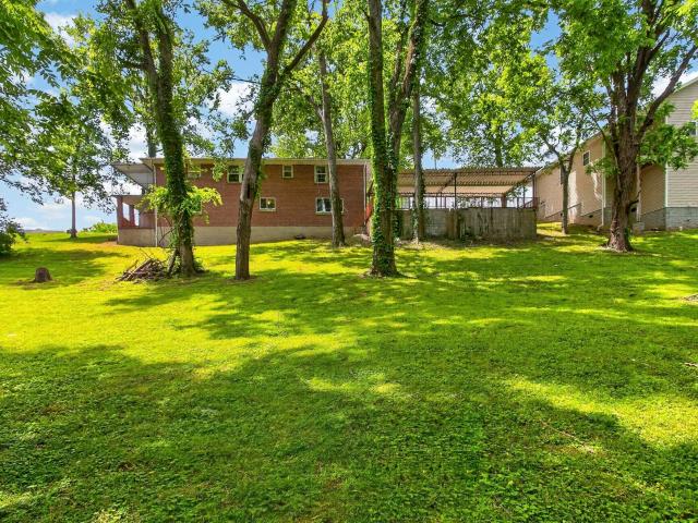 2226 Weona Dr