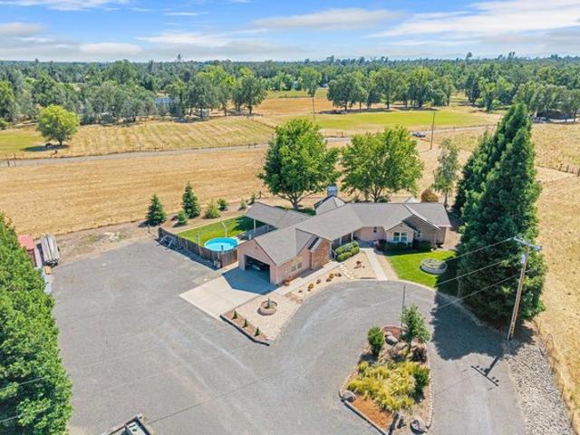 22273 Lancelot Ln, Palo Cedro, CA 96073